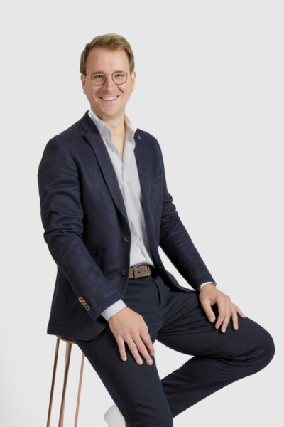 Creation Gross - One company, Two brands