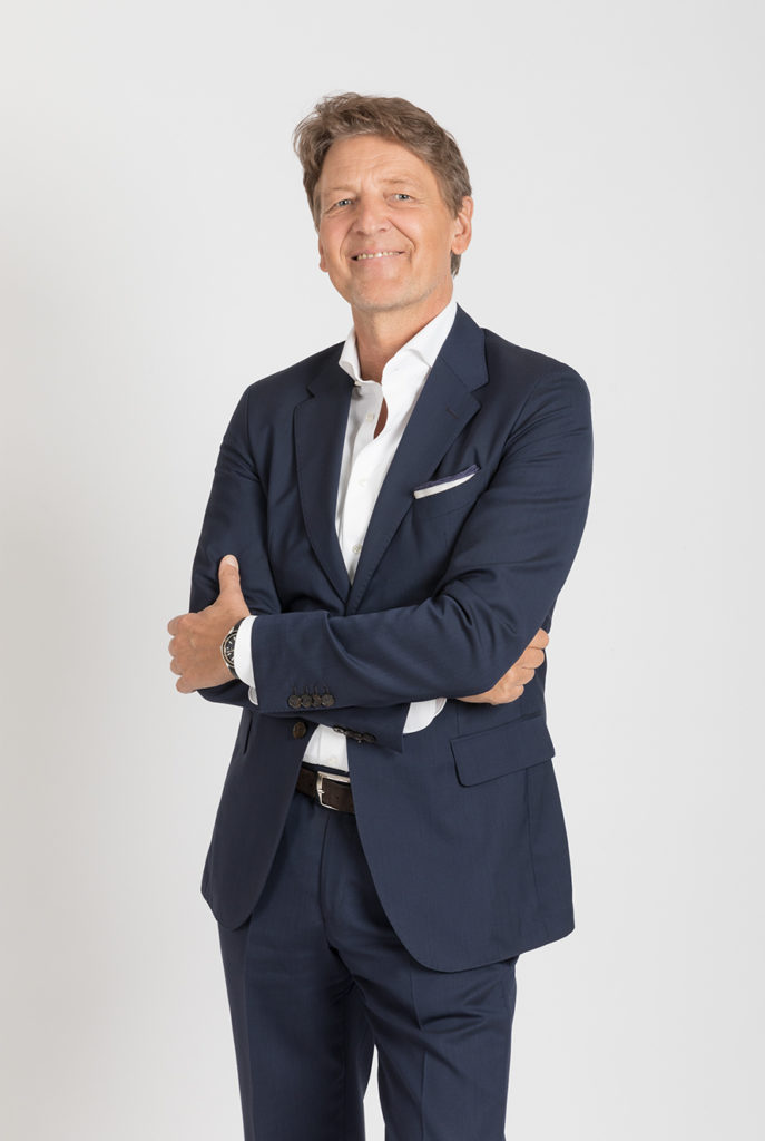 Creation Gross - One company, Two brands