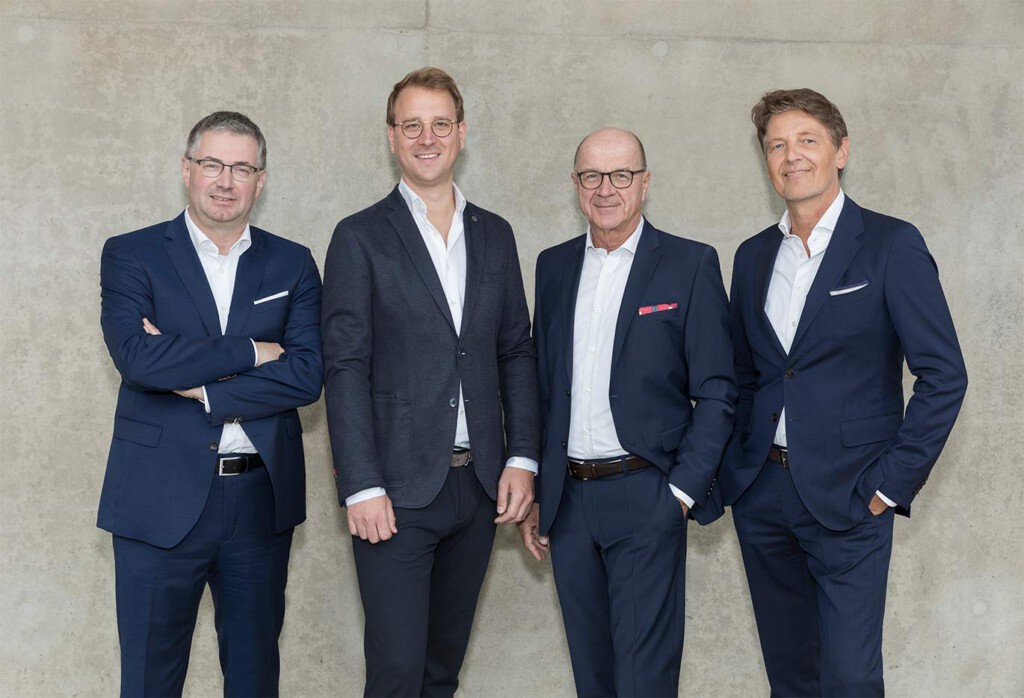 100 Years - Our chronicle - Creation Gross